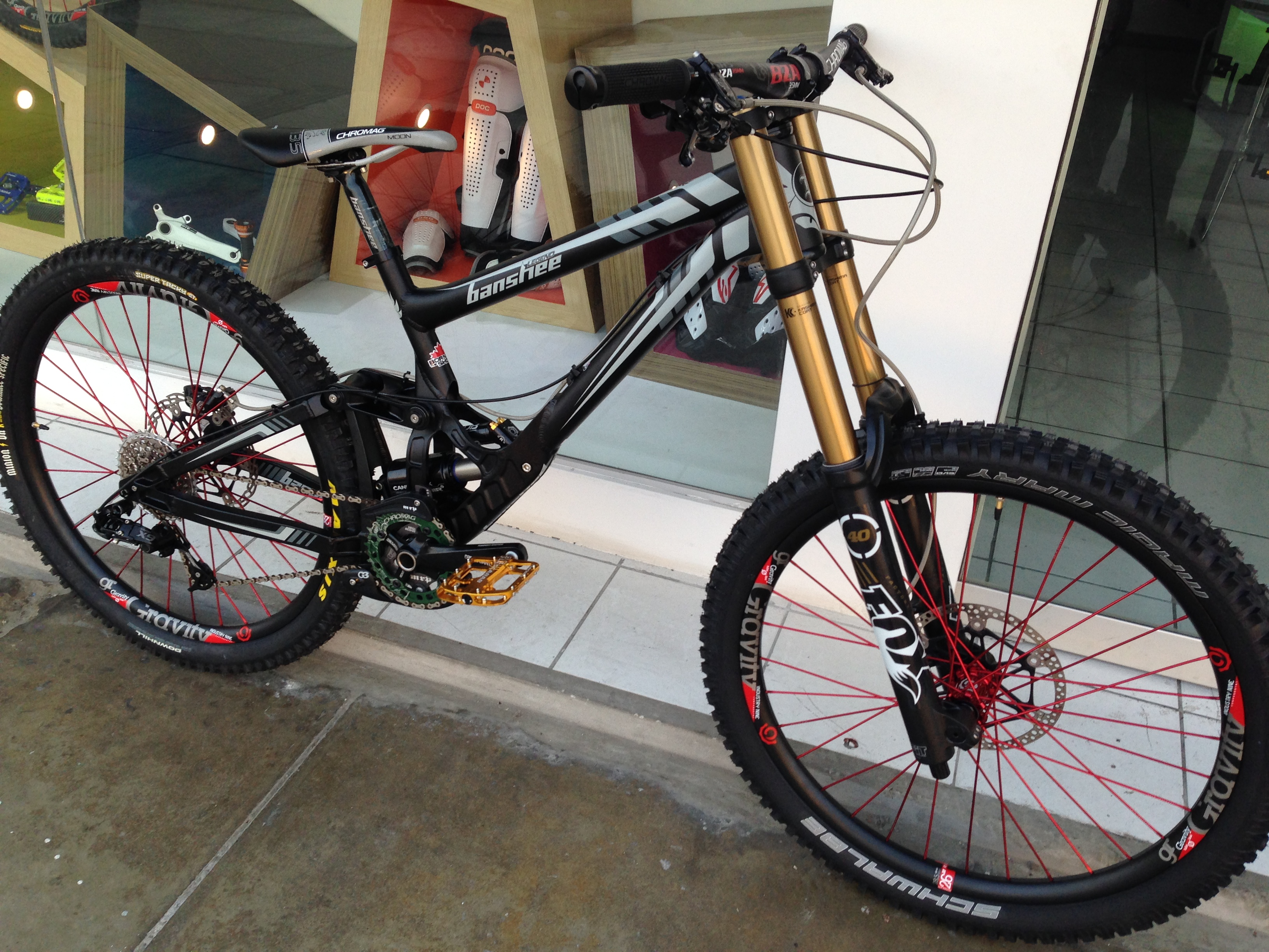 Banshee Legend - Calulo URQU's Bike Check - Vital MTB