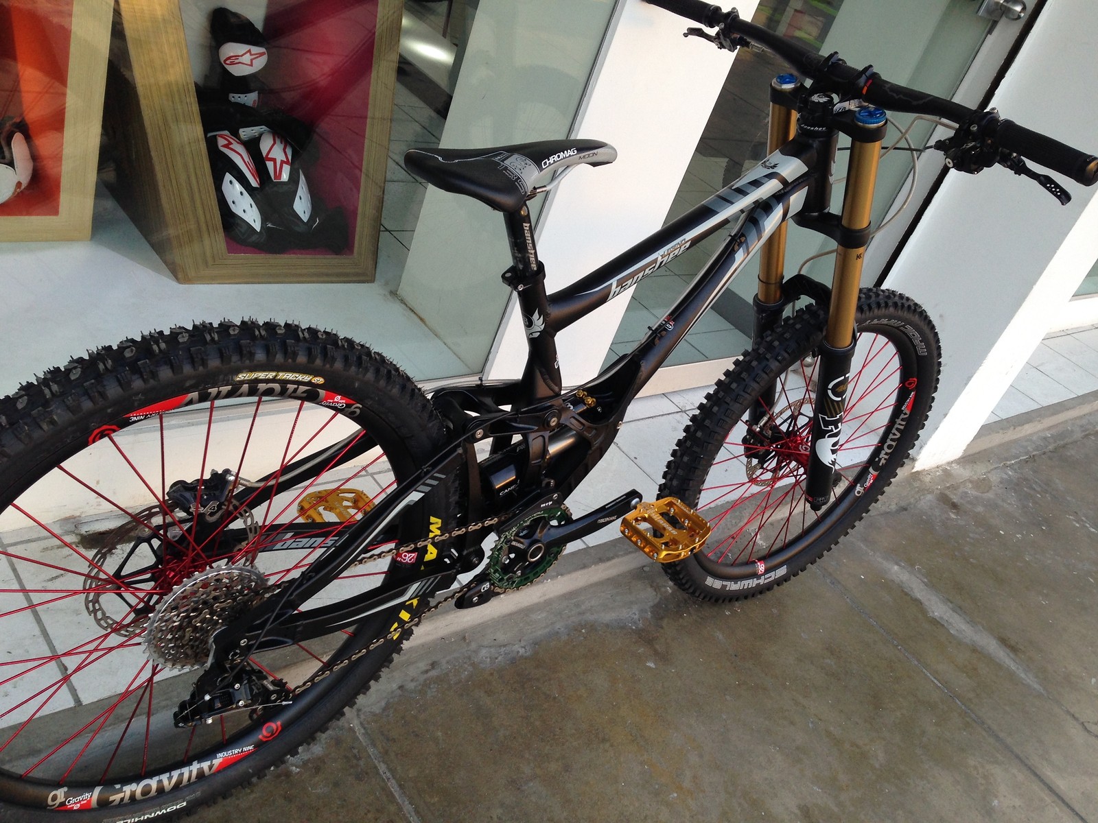 Banshee Legend - Calulo URQU's Bike Check - Vital MTB