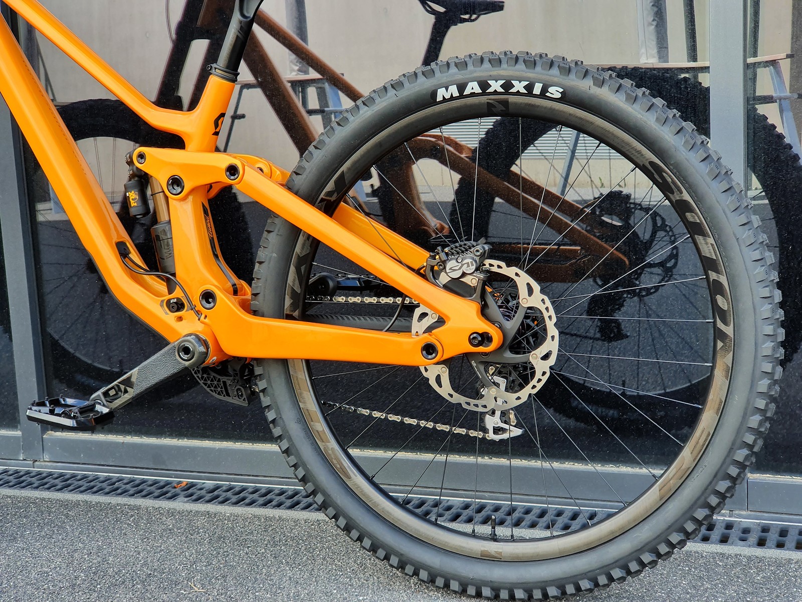 Scott Gambler 900 Tuned - Eneite's Bike Check - Vital MTB