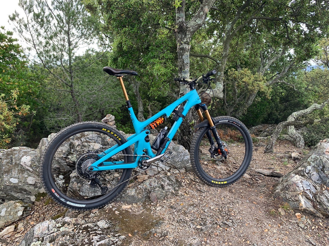 Yeti SB140 - drlaboole's Bike Check - Vital MTB