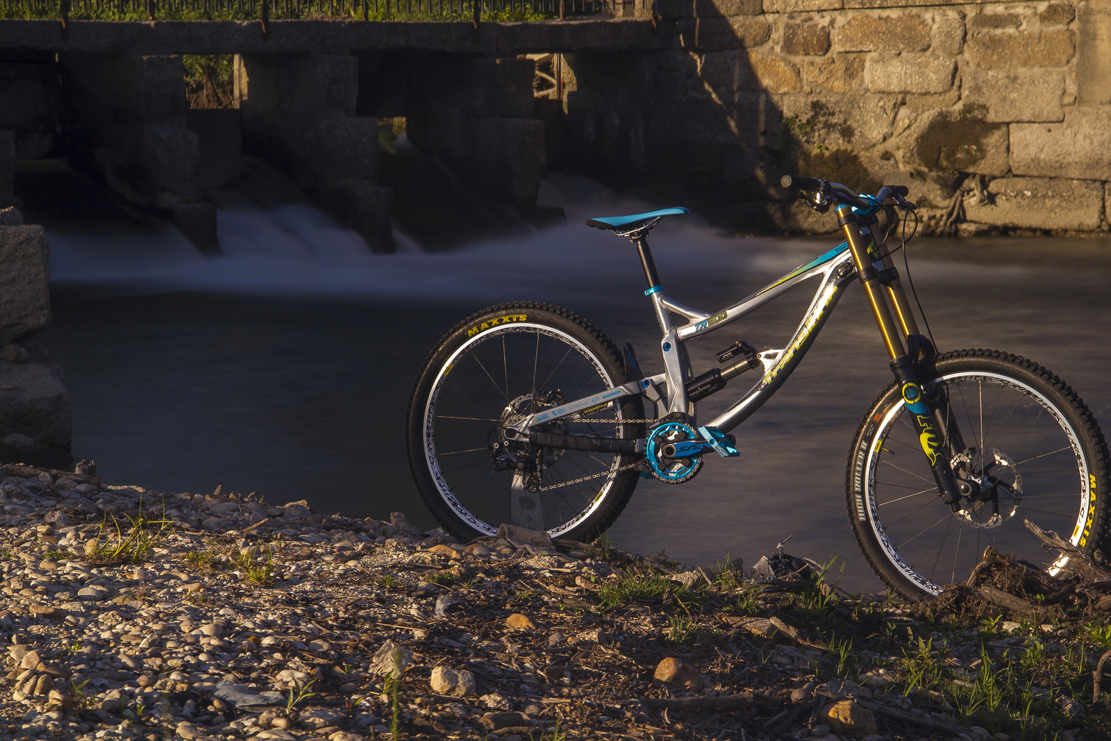 Transition TR500 by Stromp - Stromp's Bike Check - Vital MTB