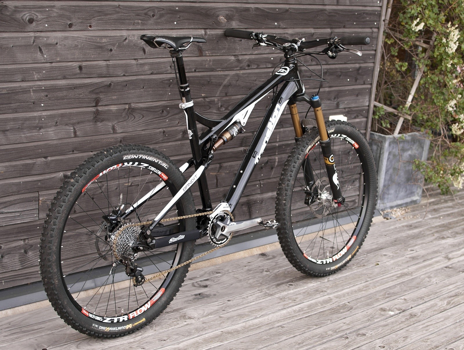 Transition Bandit - Lebandit's Bike Check - Vital MTB