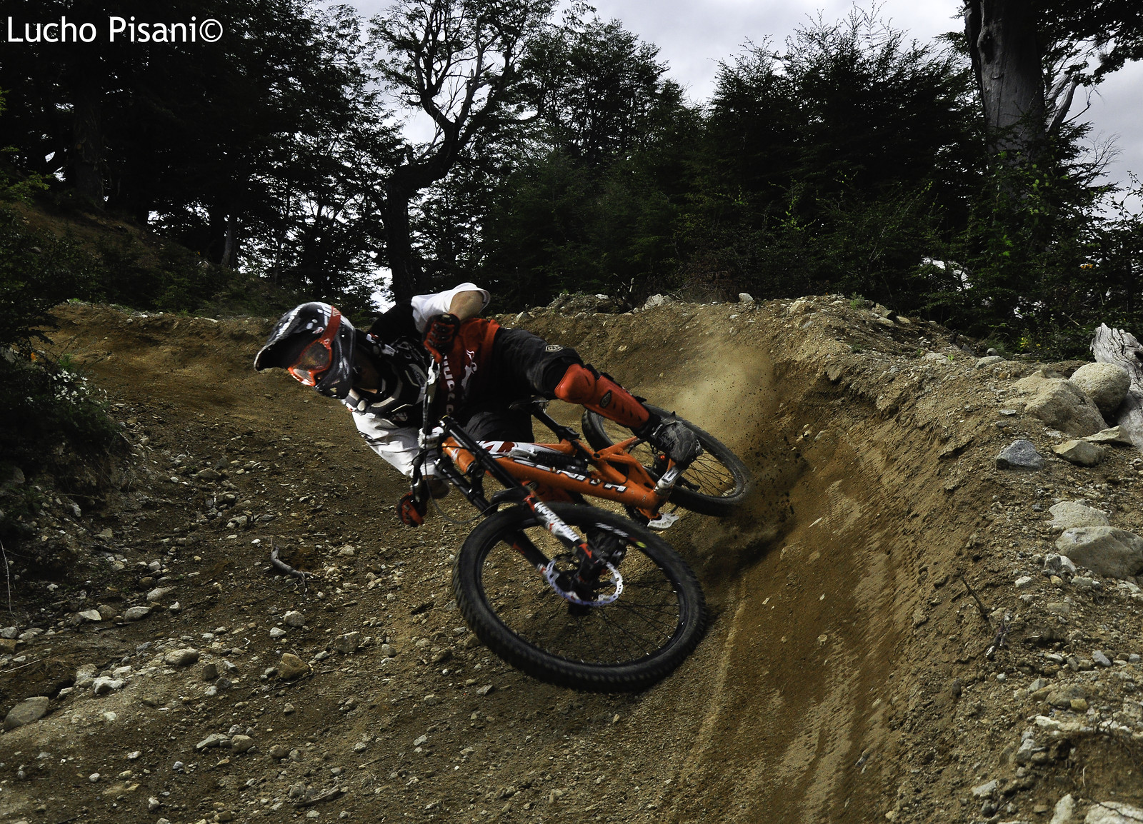 big berm - lucho.pisani - Mountain Biking Pictures - Vital MTB