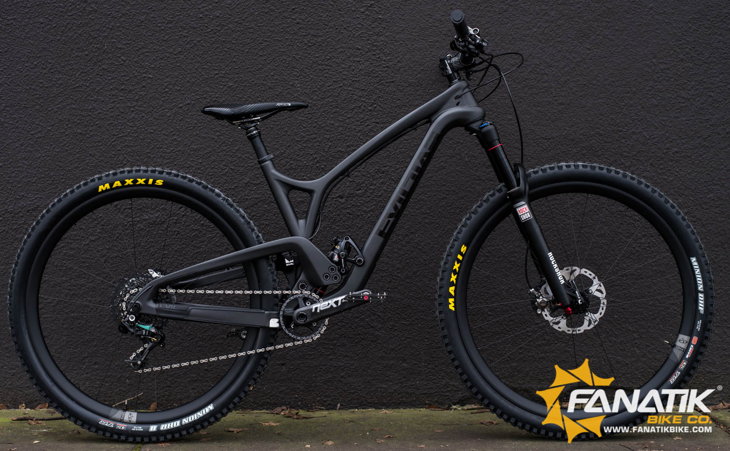 Evil Following - FanatikBikeCo's Bike Check - Vital MTB