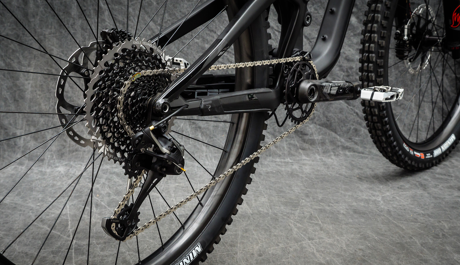 Revel Rascal - Foxy Rascal - FanatikBikeCo's Bike Check - Vital MTB