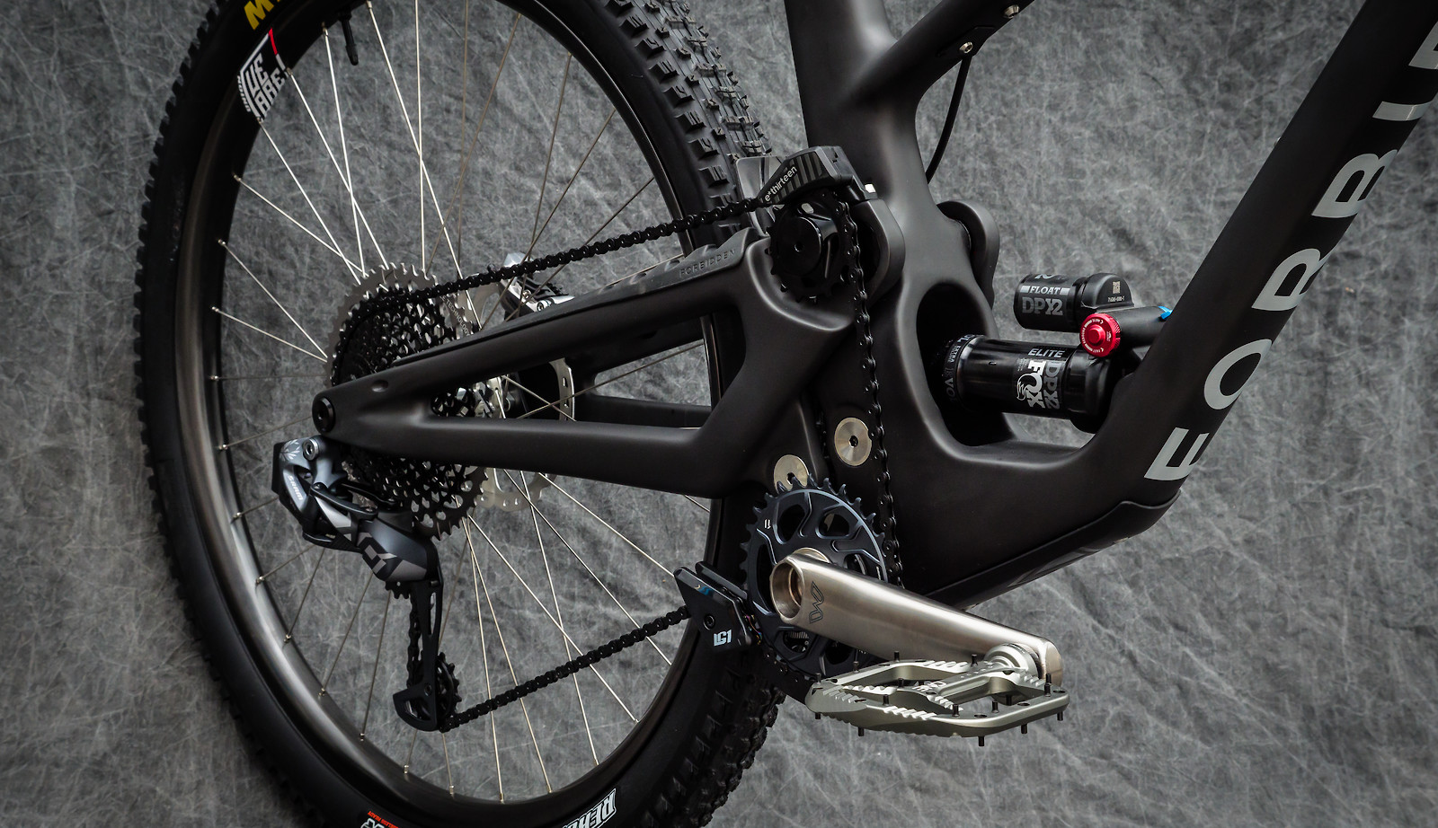 Forbidden Druid - The Electric Wizard - FanatikBikeCo's Bike Check ...