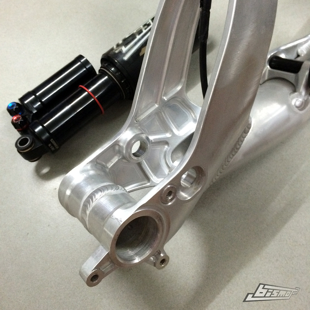 BARRACUDA™ (Polygon CNC DH Prototype) - bismojo's Bike Check - Vital MTB