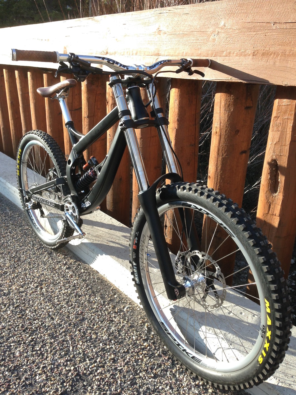 Storm: 2013 TR450 - POWsLAYER's Bike Check - Vital MTB