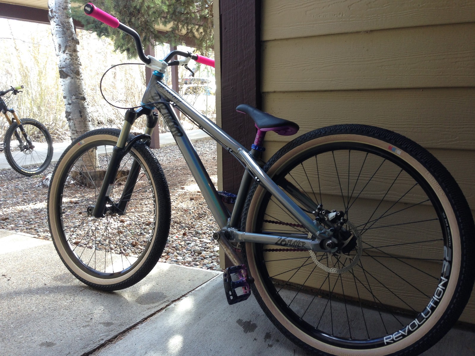 Dartmoor 26 Player - POWsLAYER's Bike Check - Vital MTB