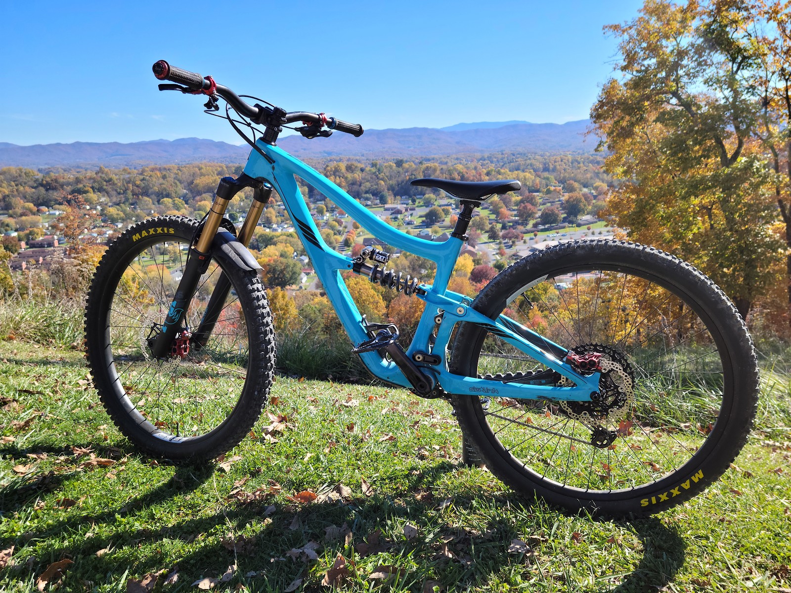 Ibis Ripmo v2 - Carraig042's Bike Check - Vital MTB