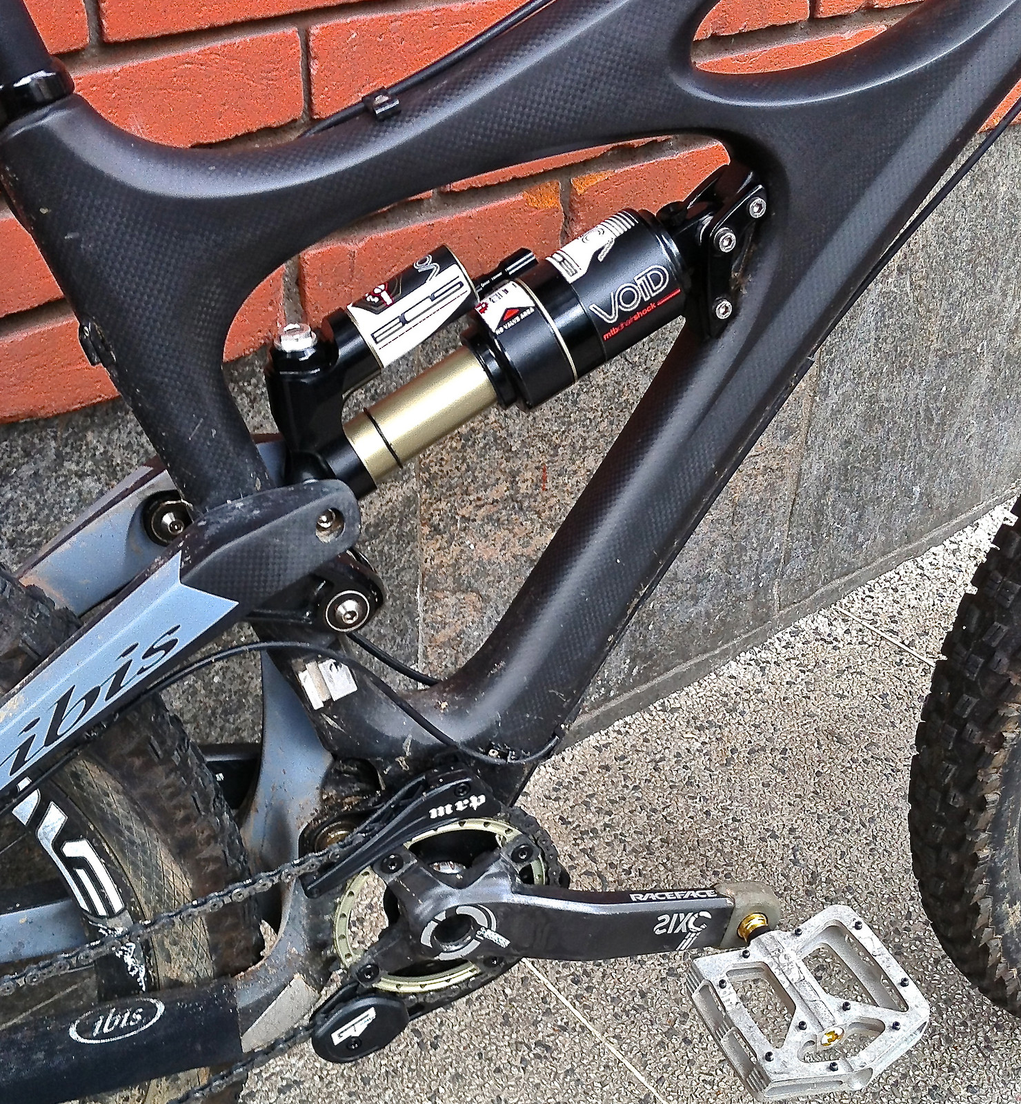 Mojo HD mini DH/FR - luciano's Bike Check - Vital MTB