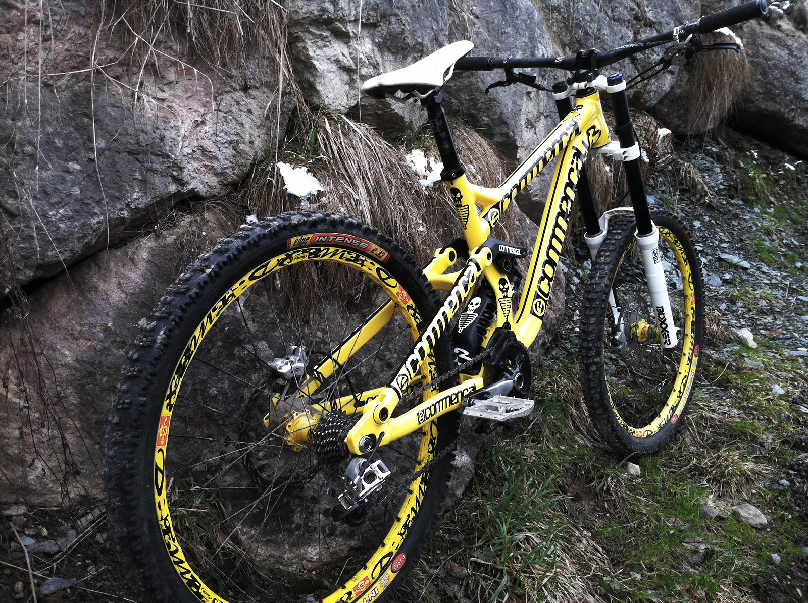 Commencal Supreme DH v3 - andreas.bichler.351's Bike Check - Vital MTB