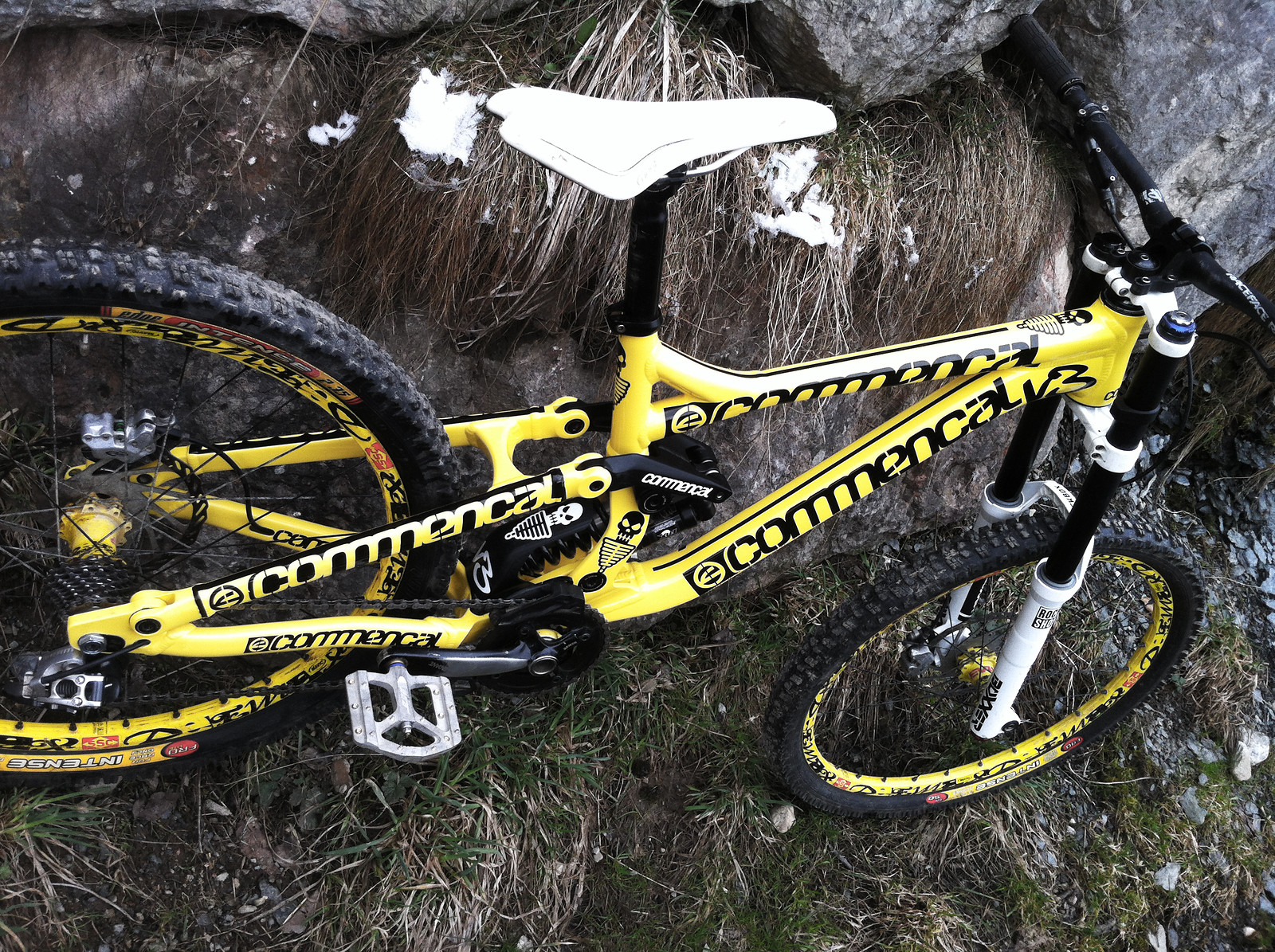 Commencal Supreme DH v3 - andreas.bichler.351's Bike Check - Vital MTB