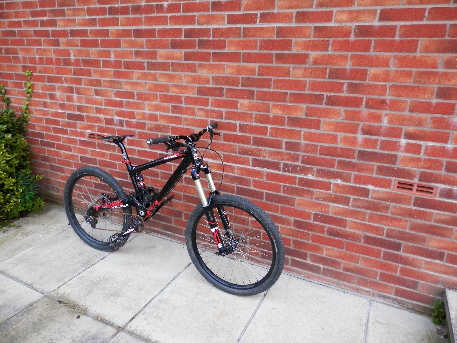 Commencal Meta 6.3 - sam.y.geddis's Bike Check - Vital MTB