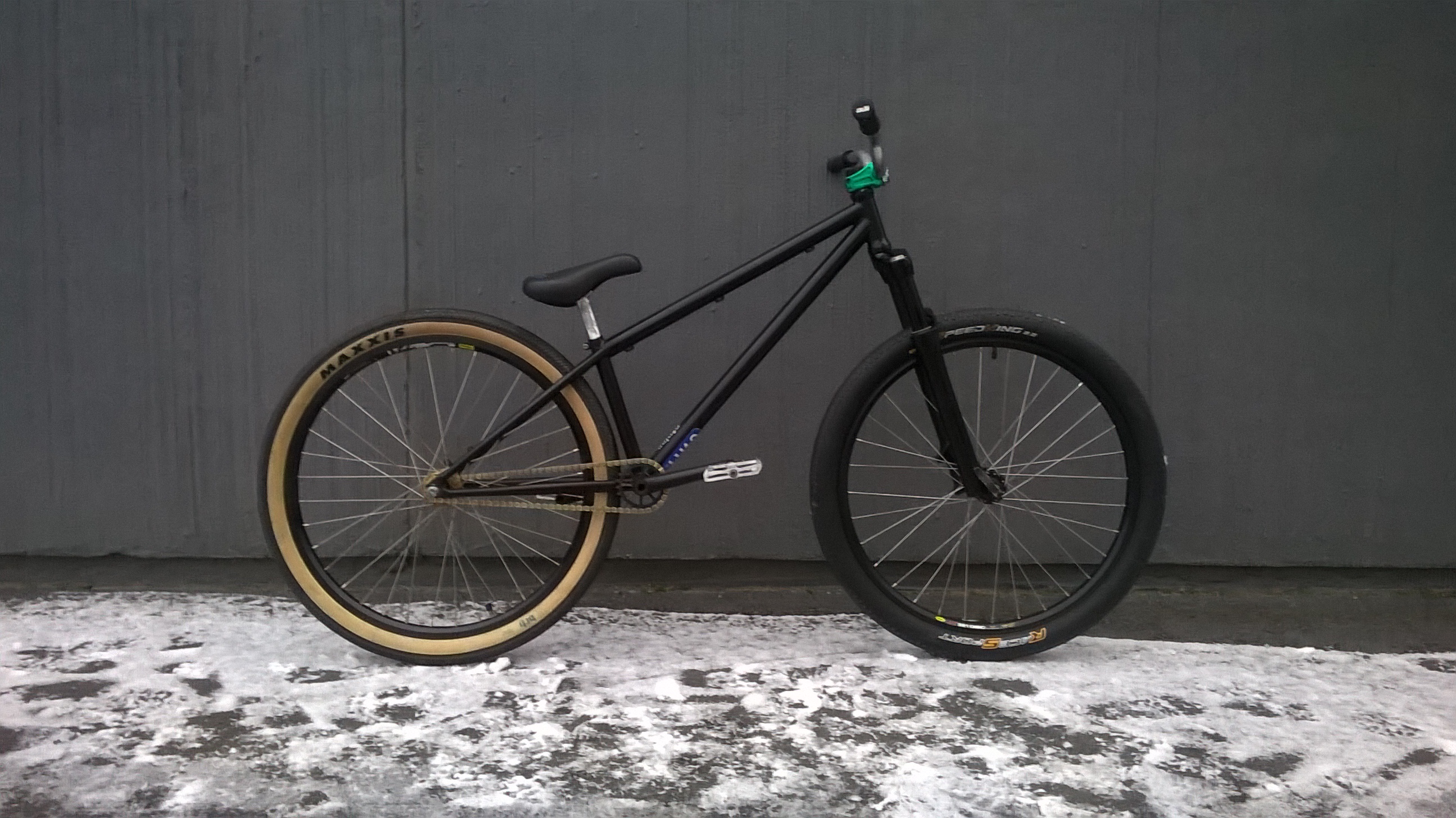 Illbike Candy 2013 - Tomi.M's Bike Check - Vital MTB