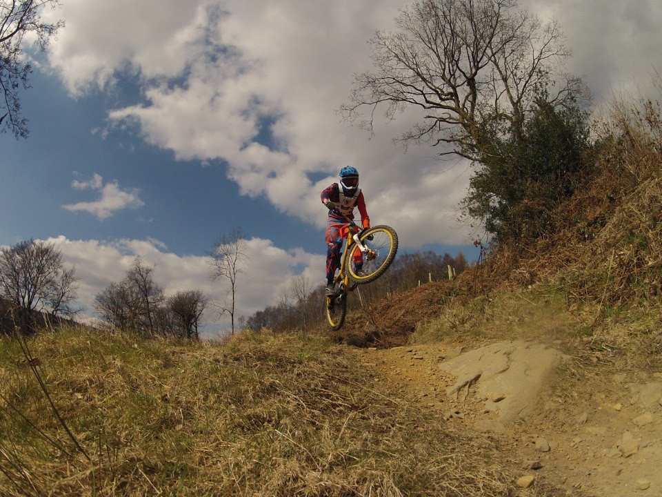 Mountain Ash DH - krazy kyle - Mountain Biking Pictures - Vital MTB