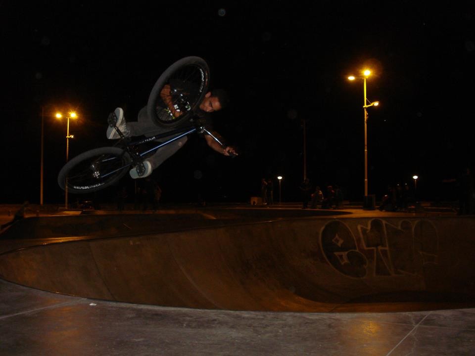 Tabletop - Patricio Pichin - Mountain Biking Pictures - Vital MTB