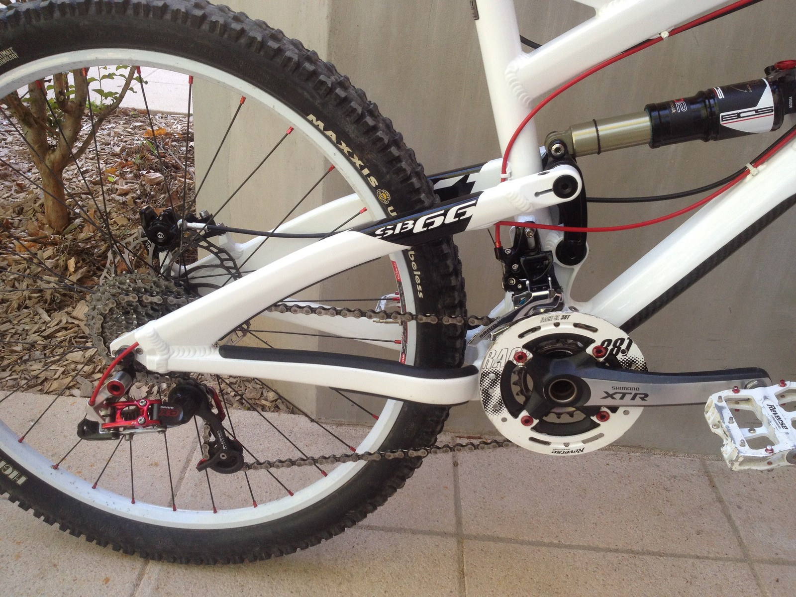 Yeti SB66 BOS - prestigemtb's Bike Check - Vital MTB