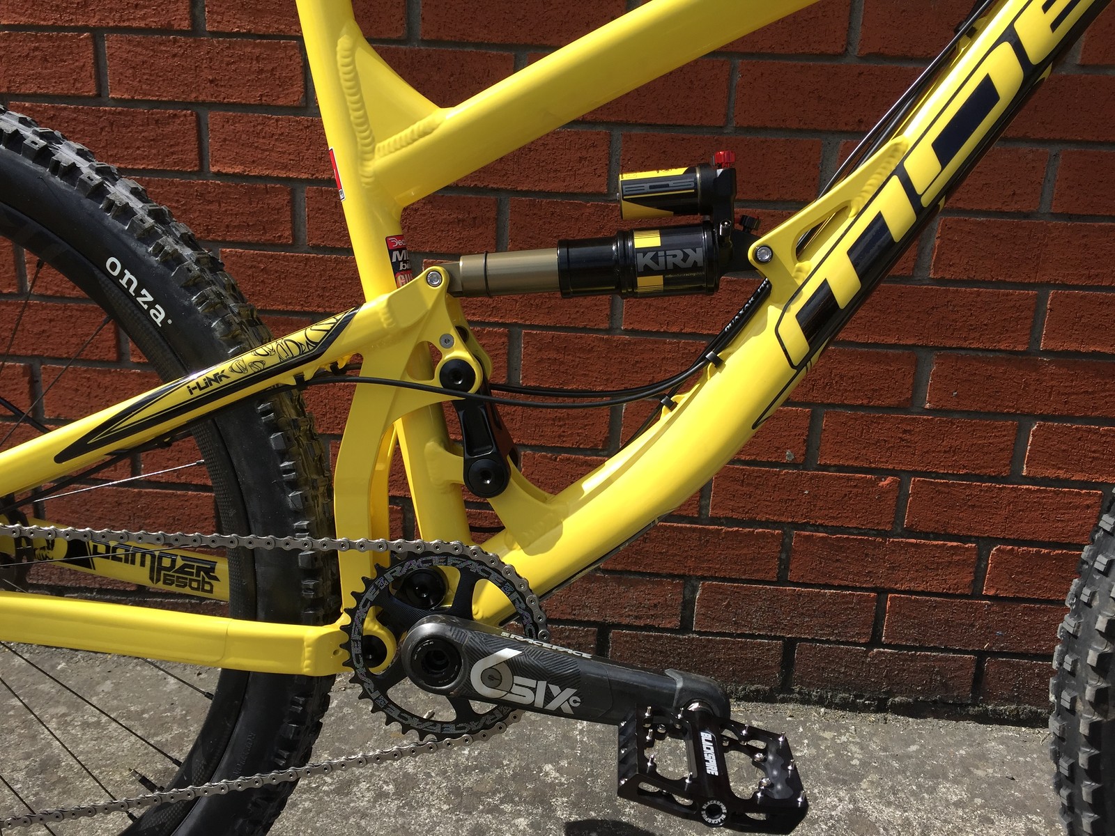 MDE Damper 650b 2016 - michal.kmita's Bike Check - Vital MTB