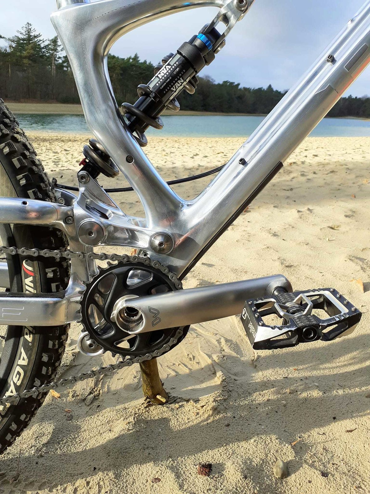 Pole Machine - Fantaman's Bike Check - Vital MTB