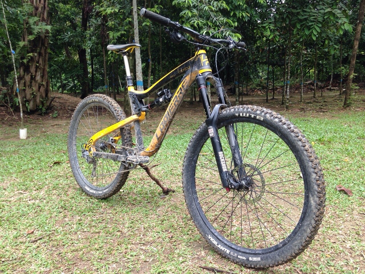 Lapierre Zesty AM 427 - ruffian's Bike Check - Vital MTB