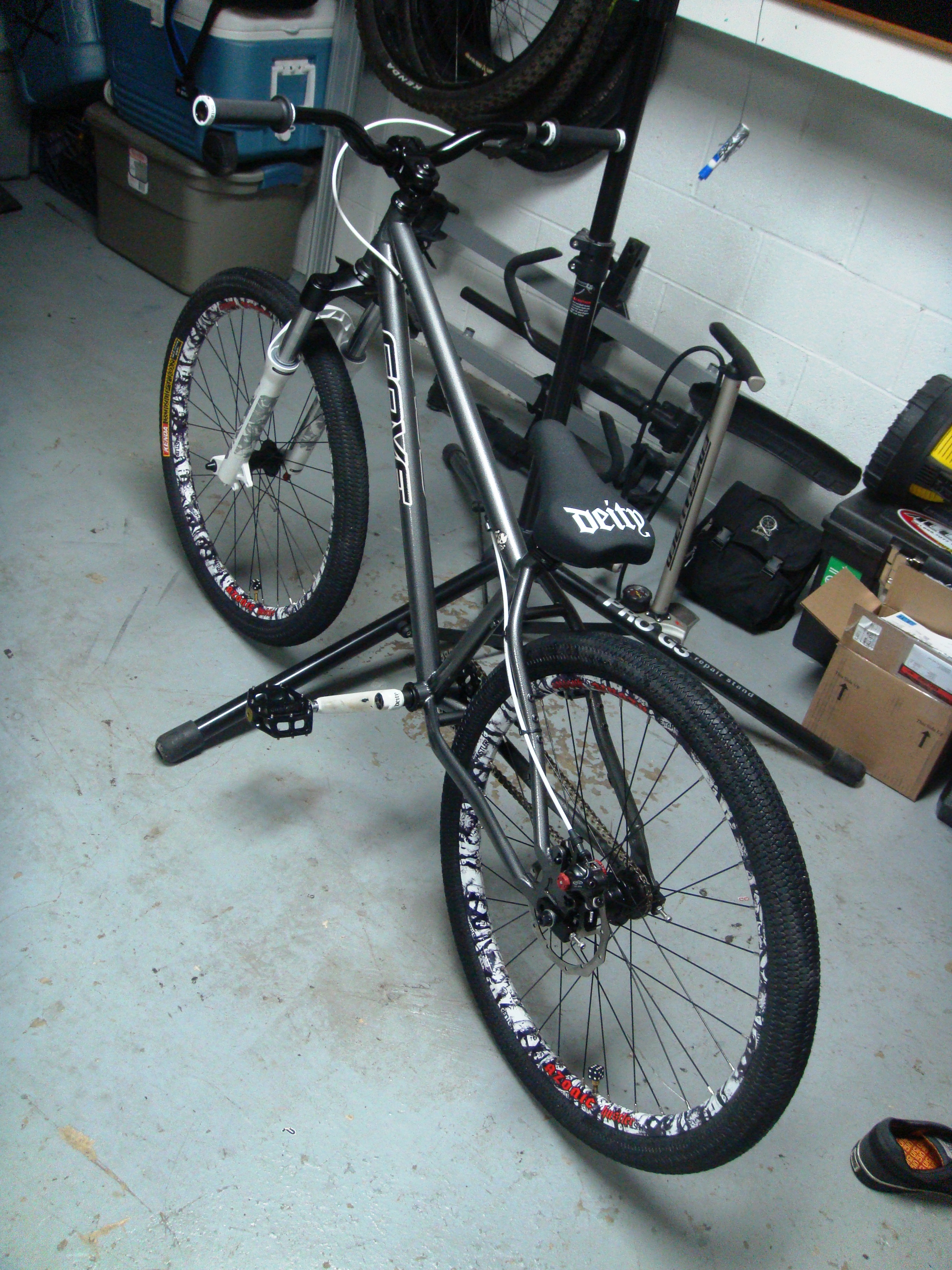 Cove Sanchez - PIRATE - Mountain Biking Pictures - Vital MTB