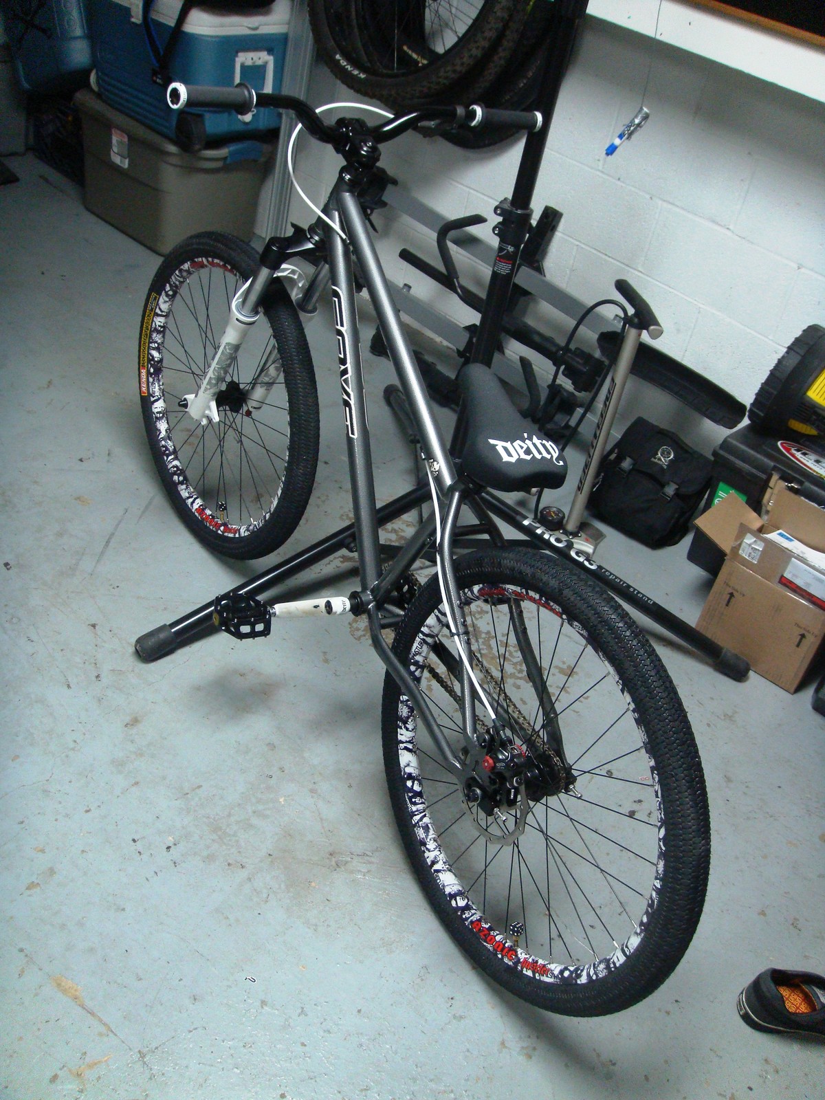 Cove Sanchez - PIRATE - Mountain Biking Pictures - Vital MTB