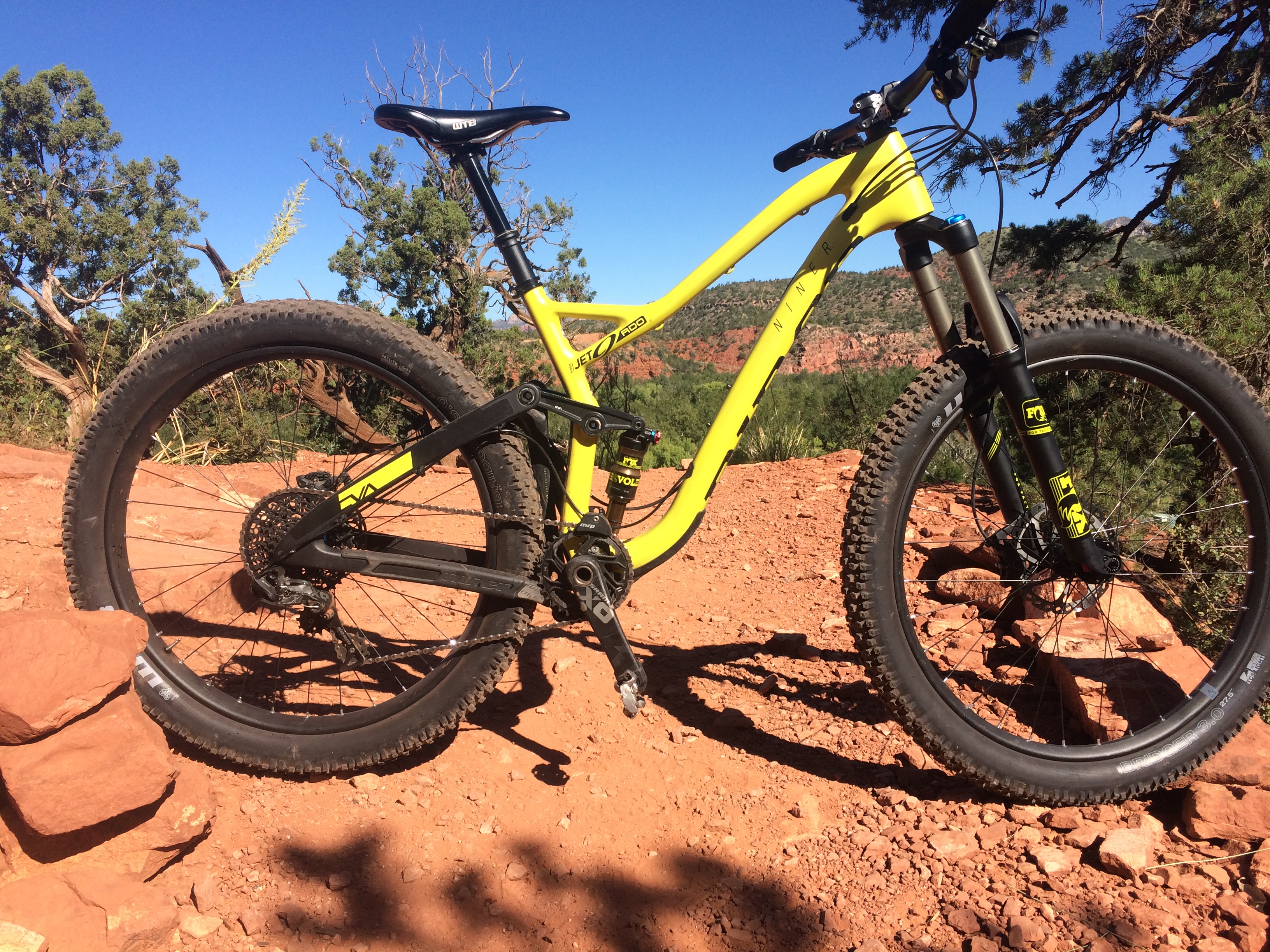 Jet 9 RDO V2 mid Fat - Alexptdmg's Bike Check - Vital MTB