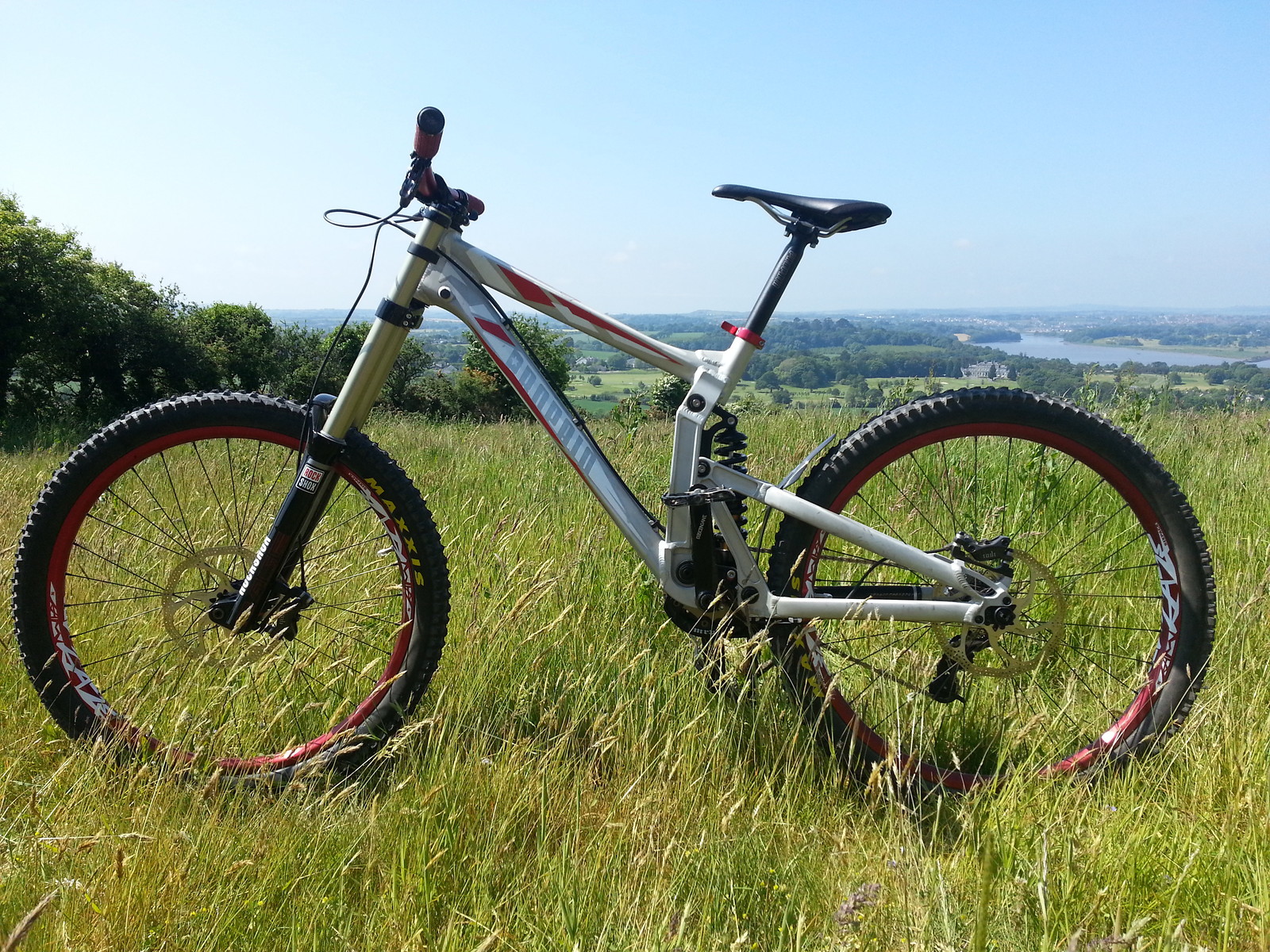 Propain Rage 8.8 - DaveL's Bike Check - Vital MTB