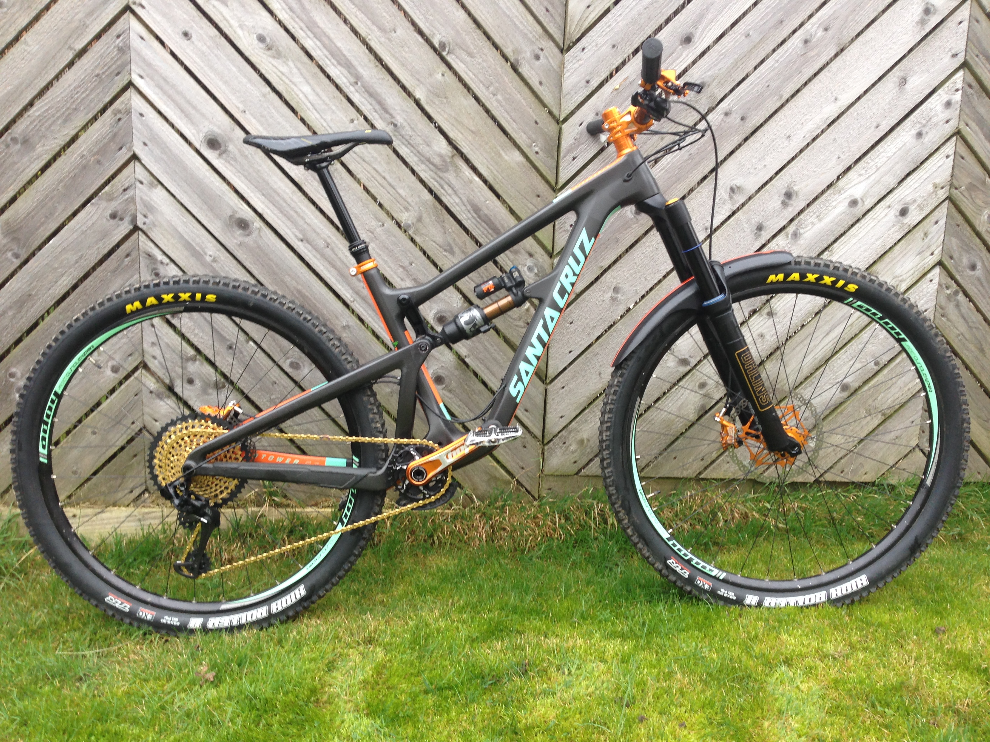 Santa Cruz Hightower Hope Spec - dtv483's Bike Check - Vital MTB