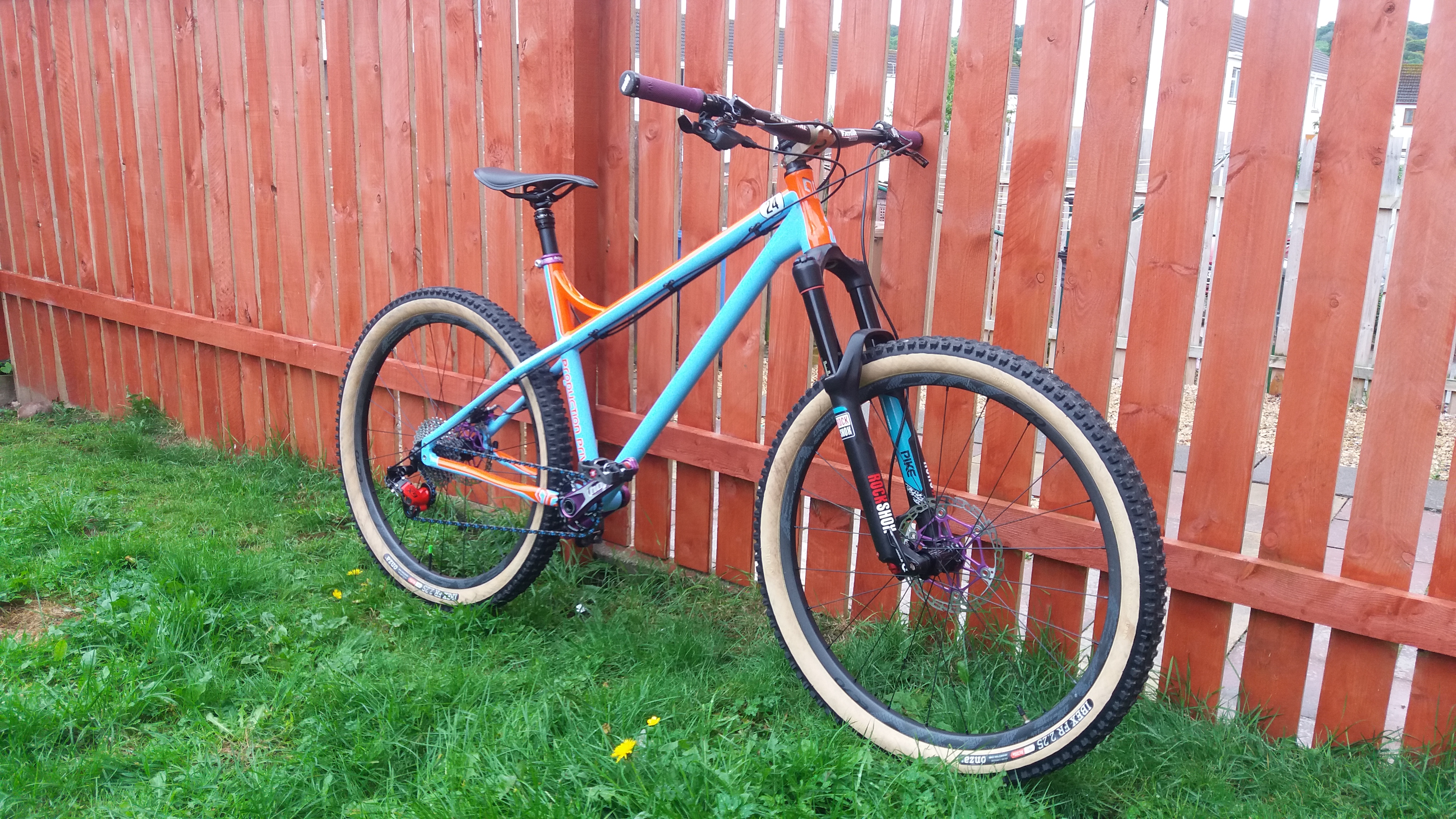 Production Privee Shan 917 - Bítel's Bike Check - Vital MTB