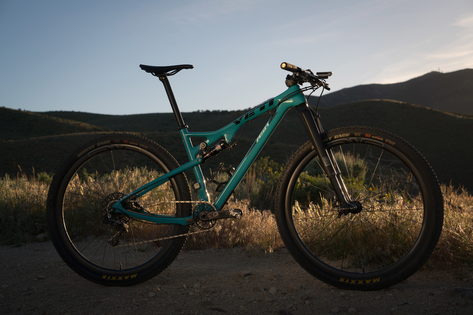 Yeti ASRc Custom Build - lee_jonathan - Mountain Biking Pictures ...