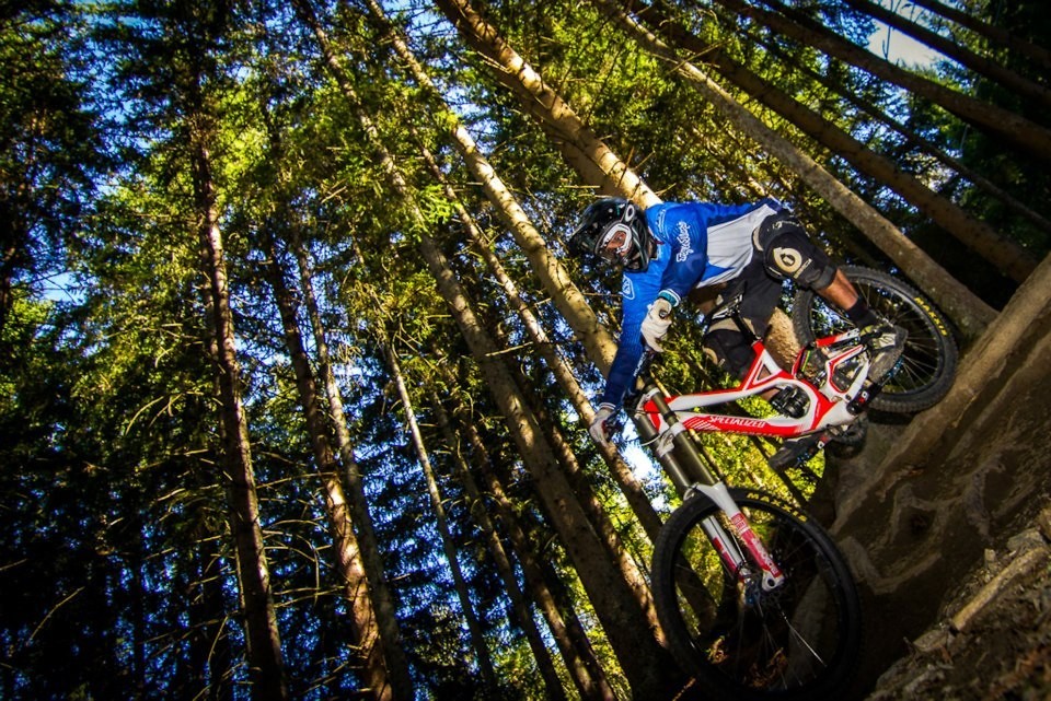 More roots... - onenerdykid* - Mountain Biking Pictures - Vital MTB