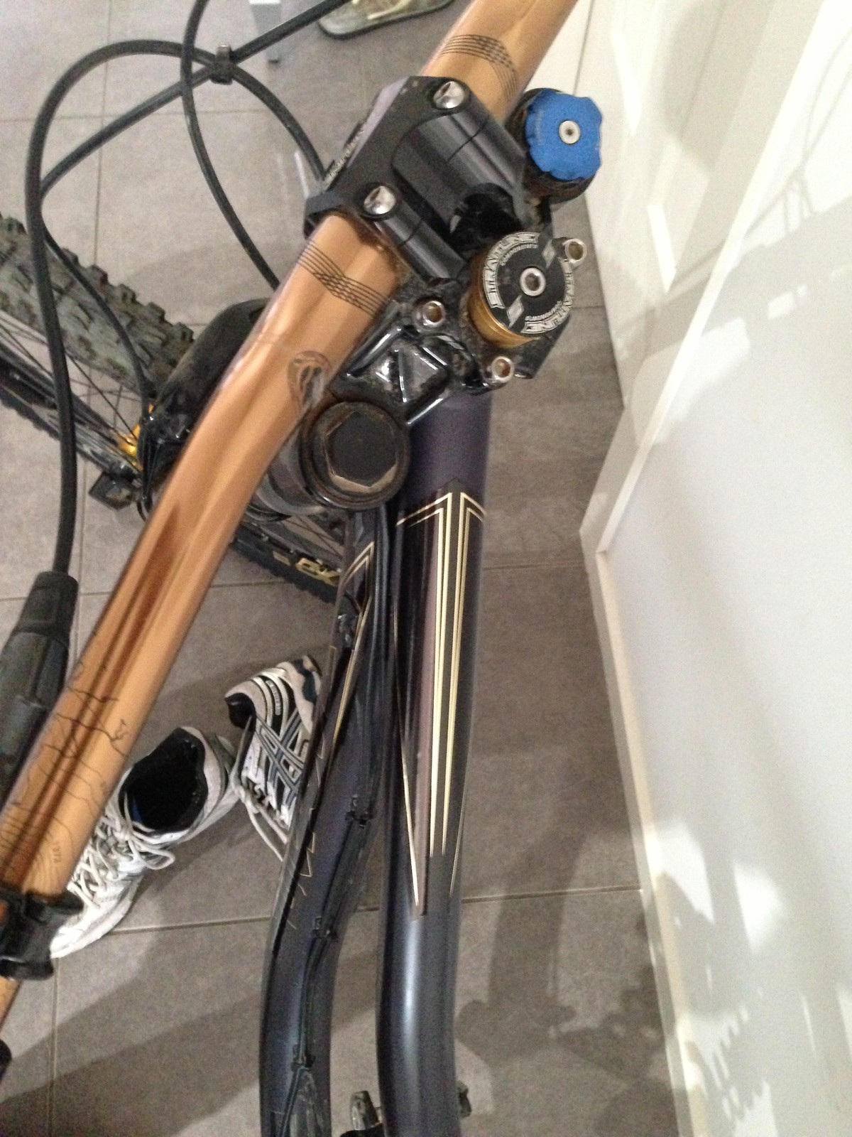 Kona Operator ( gold spec ) - Jasoms's Bike Check - Vital MTB