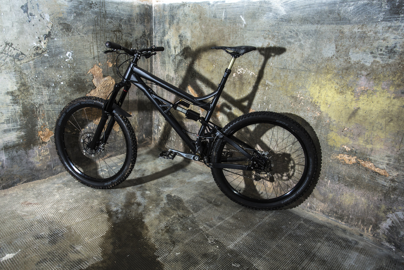 Banshee Rune v2 2013 - 650b - 27.5 - JansonJanson's Bike Check - Vital MTB