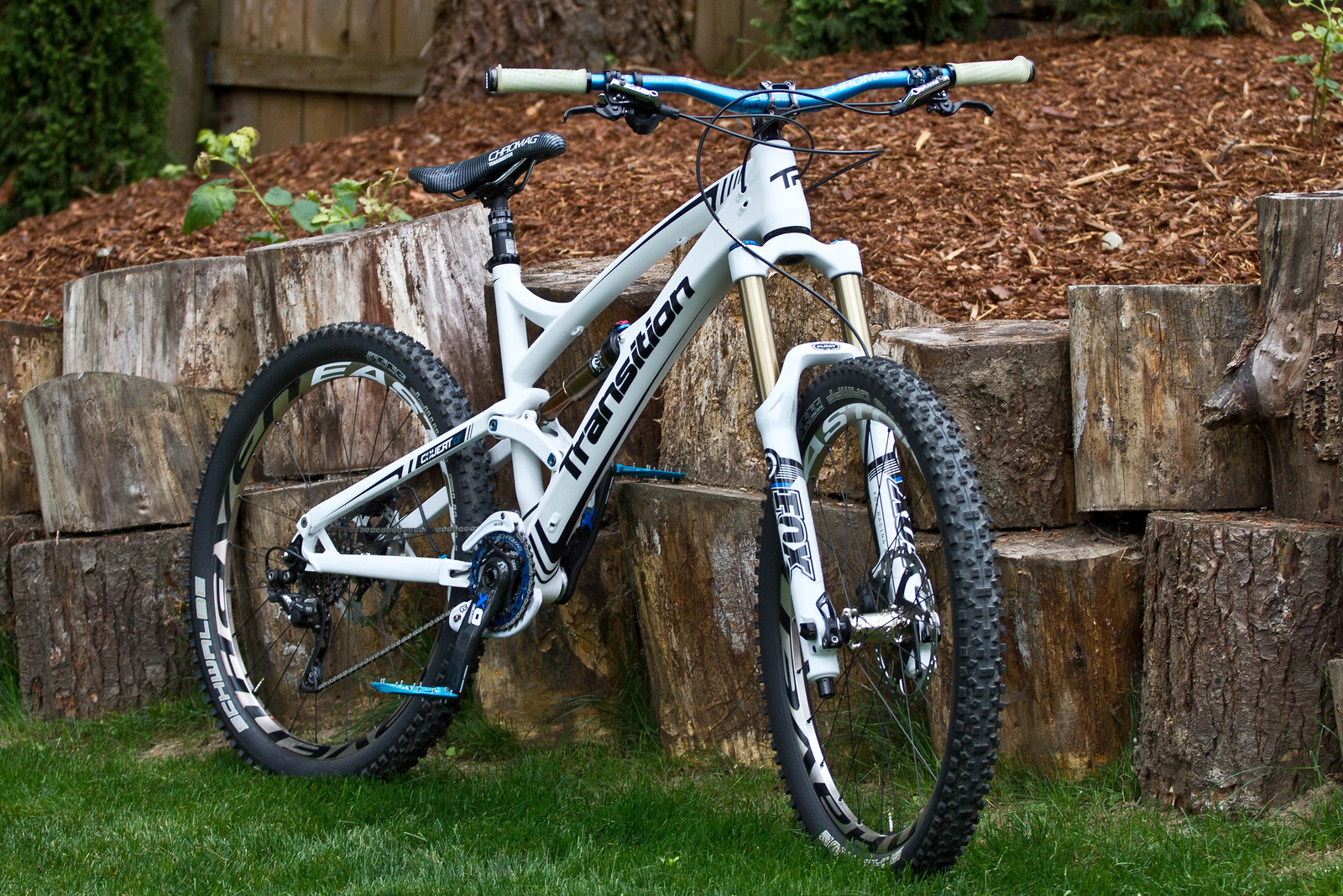 2013 Transition Covert Carbon - Griefboy's Bike Check - Vital MTB
