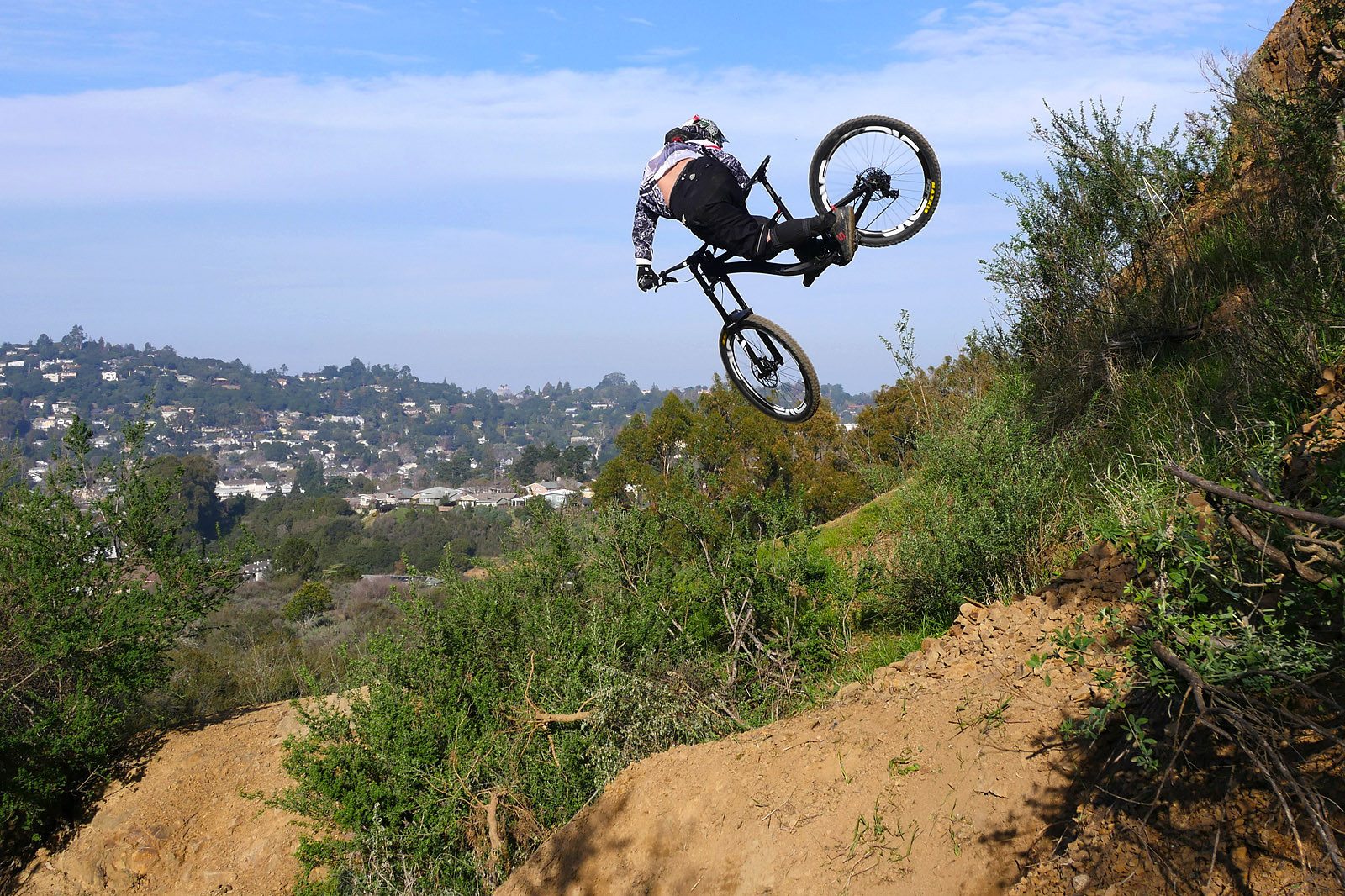 2015 Pivot Phoenix Carbon - immortal's Bike Check - Vital MTB