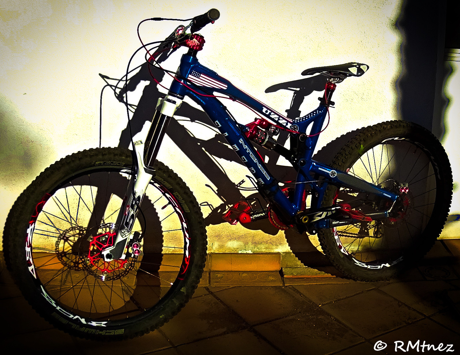 Intense uzzi american soul - rickysquare's Bike Check - Vital MTB