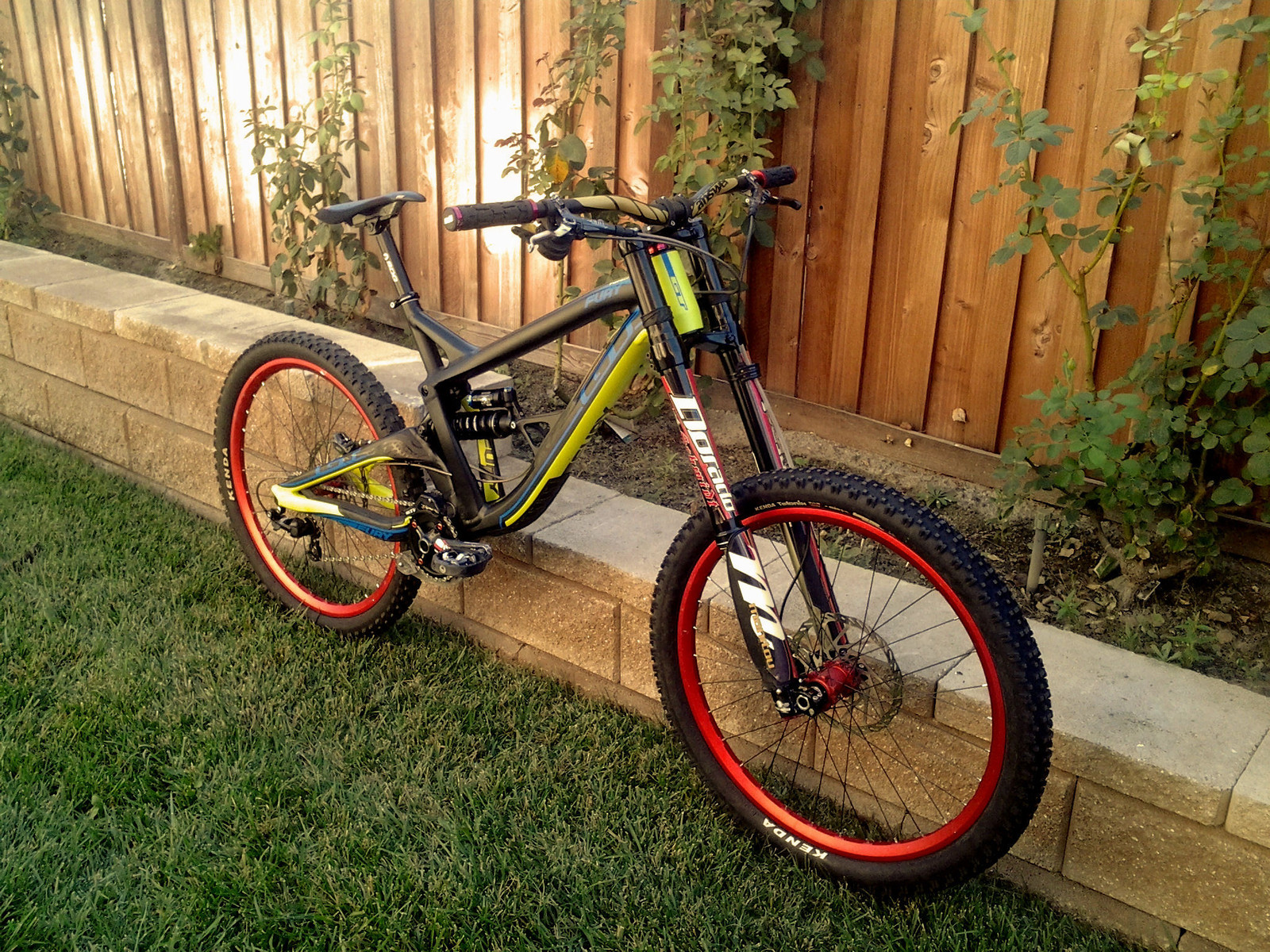 2014 Gt Fury - Dereka15's Bike Check - Vital MTB