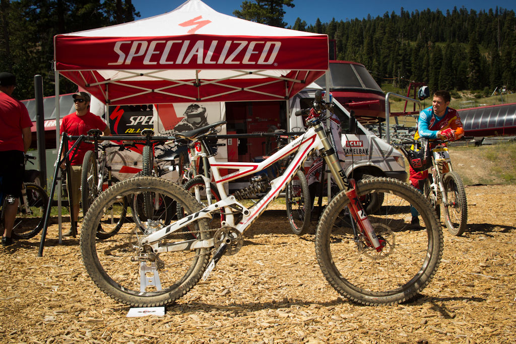 Specialized Status Frame Specs - Five Pro GRT Bikes 2011 - Mountain ...
