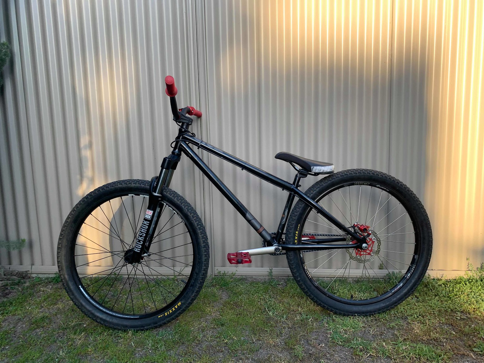 Octane-One Void - helamorious's Bike Check - Vital MTB