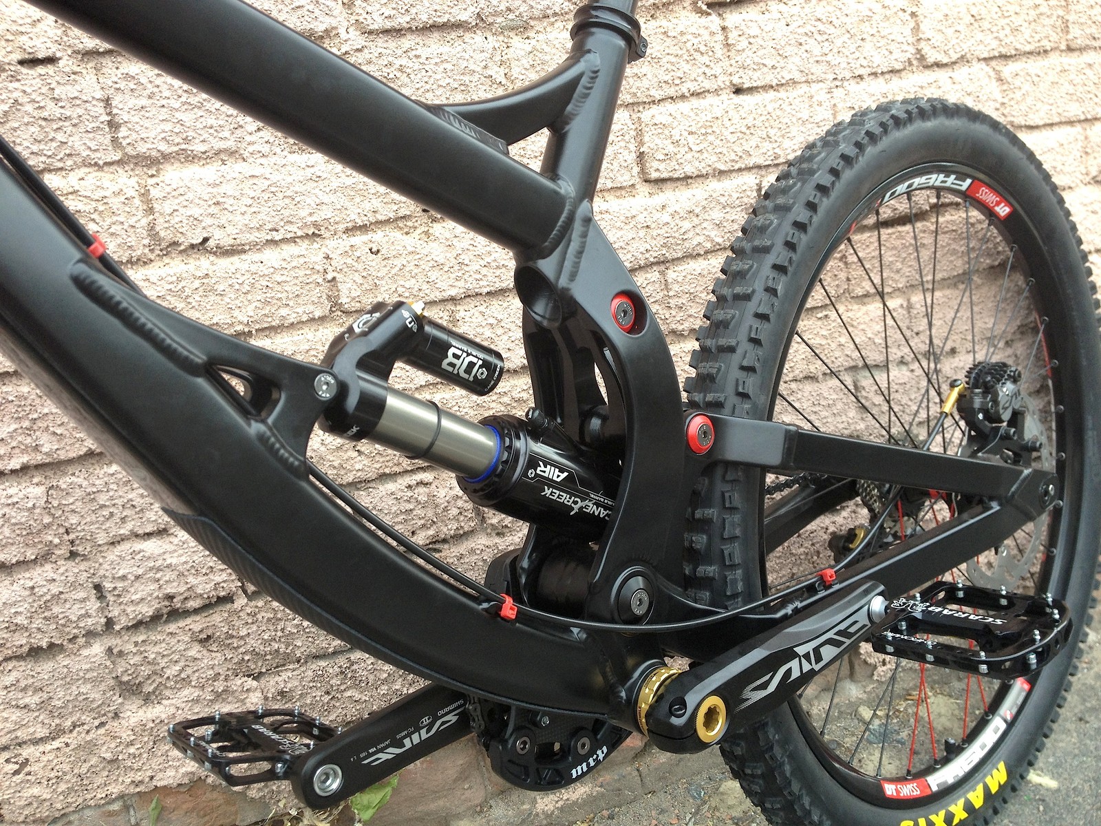 Transition TR450 One of a kind - Roots_rider's Bike Check - Vital MTB