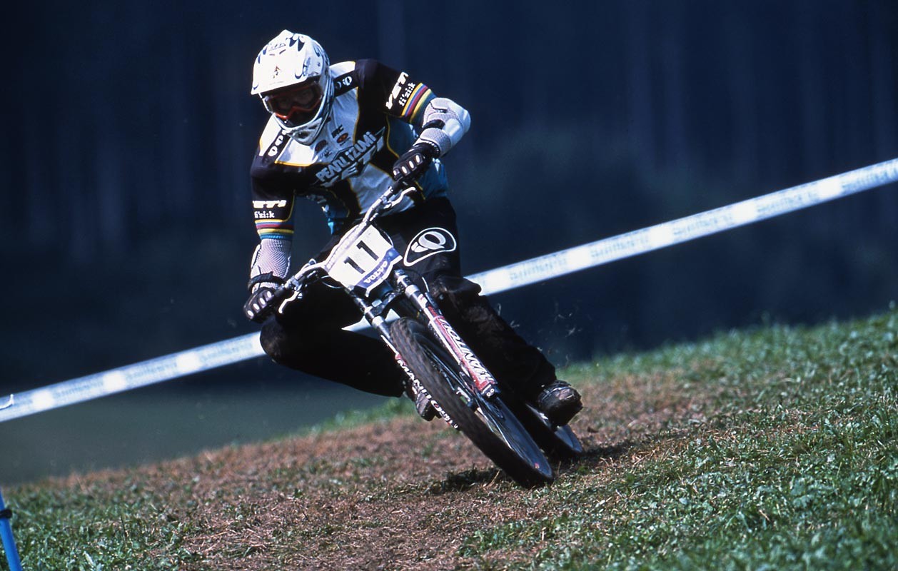 Rennie on course - Yeti Cycles - Mountain Biking Pictures - Vital MTB