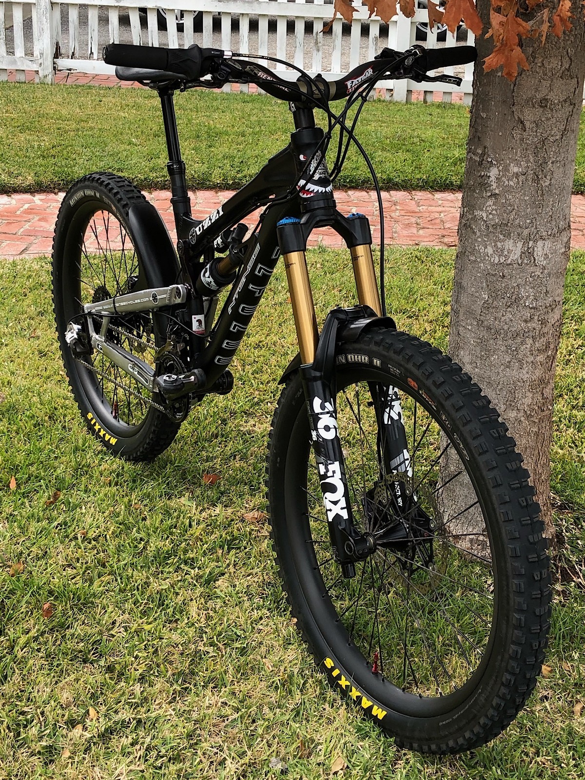 Intense Uzzi - Faster Than U's Bike Check - Vital MTB