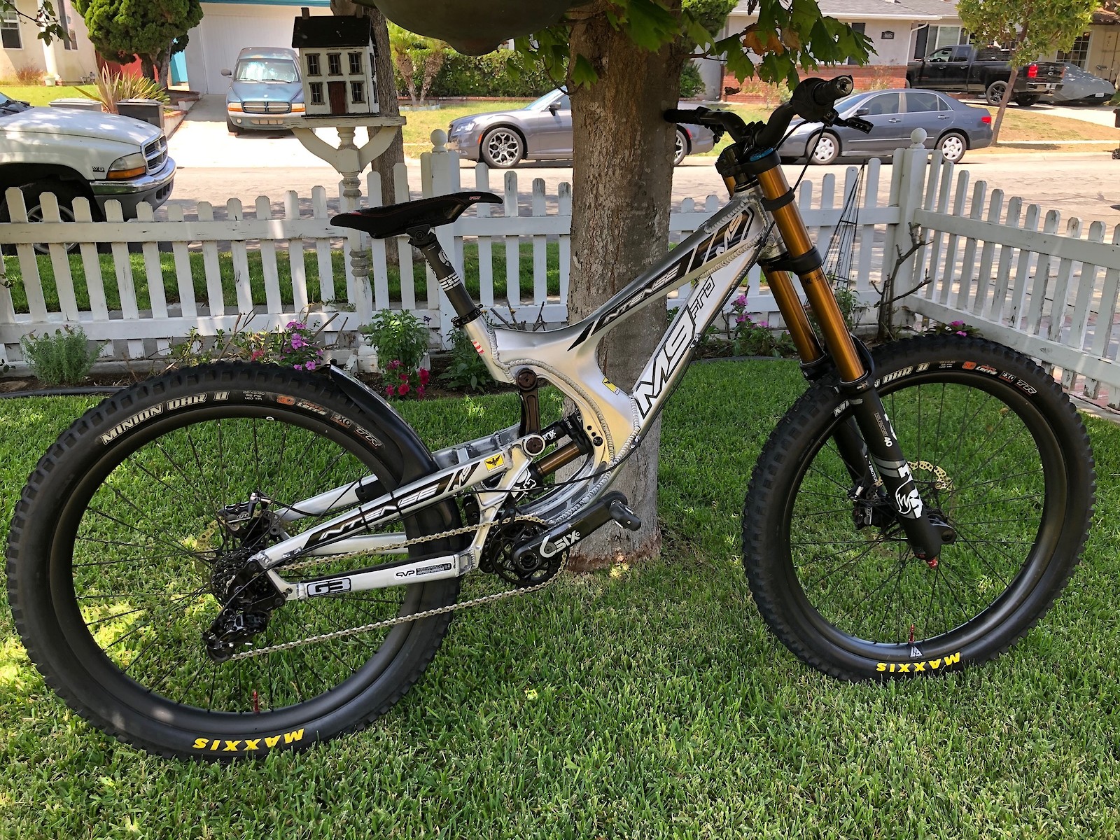 Intense M9 FRO - Faster Than U's Bike Check - Vital MTB