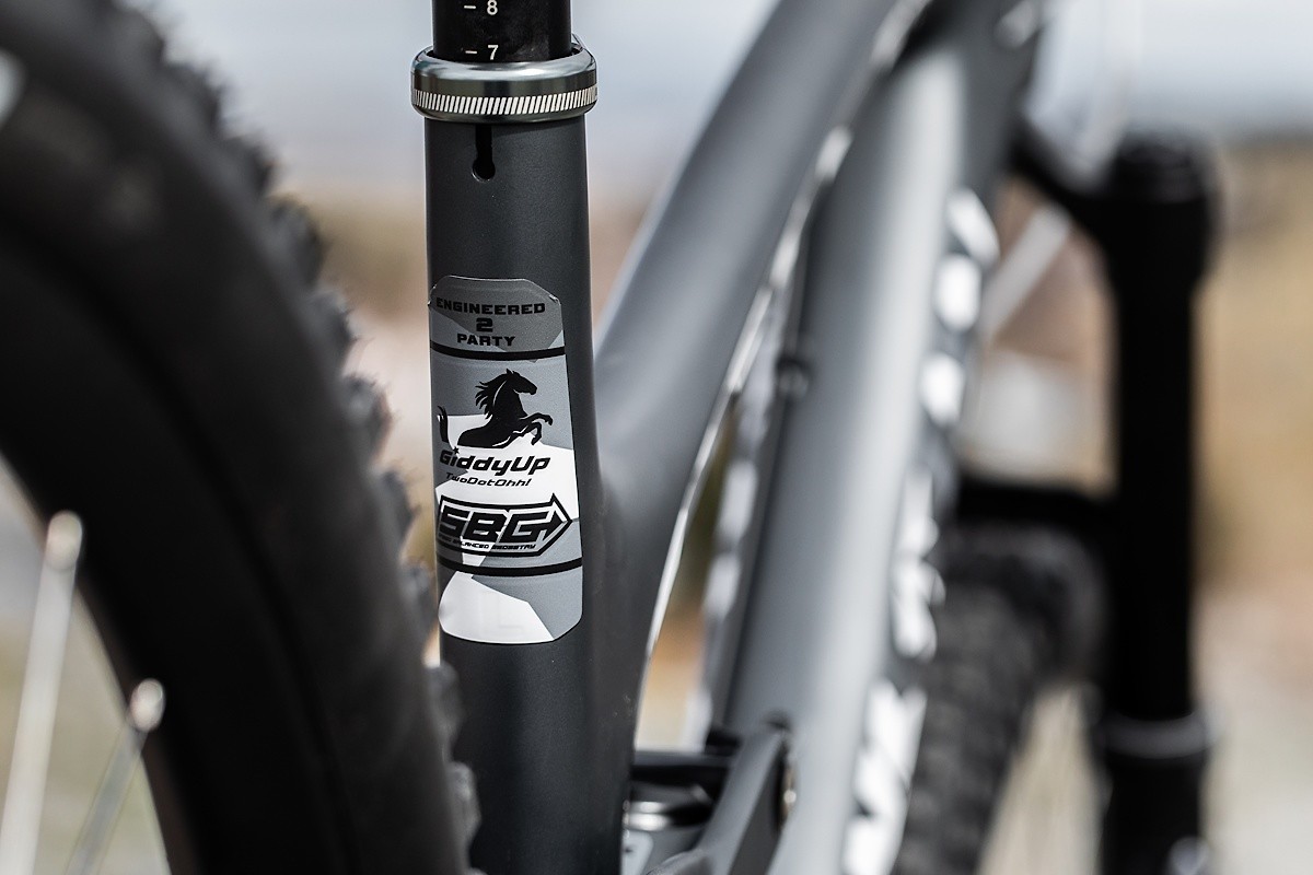 Cole's Urban Camo Sentinel - The Garage's Bike Check - Vital MTB