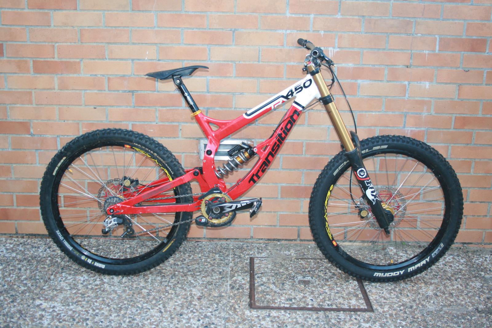 Transition TR450 - Miguel Tavares's Bike Check - Vital MTB