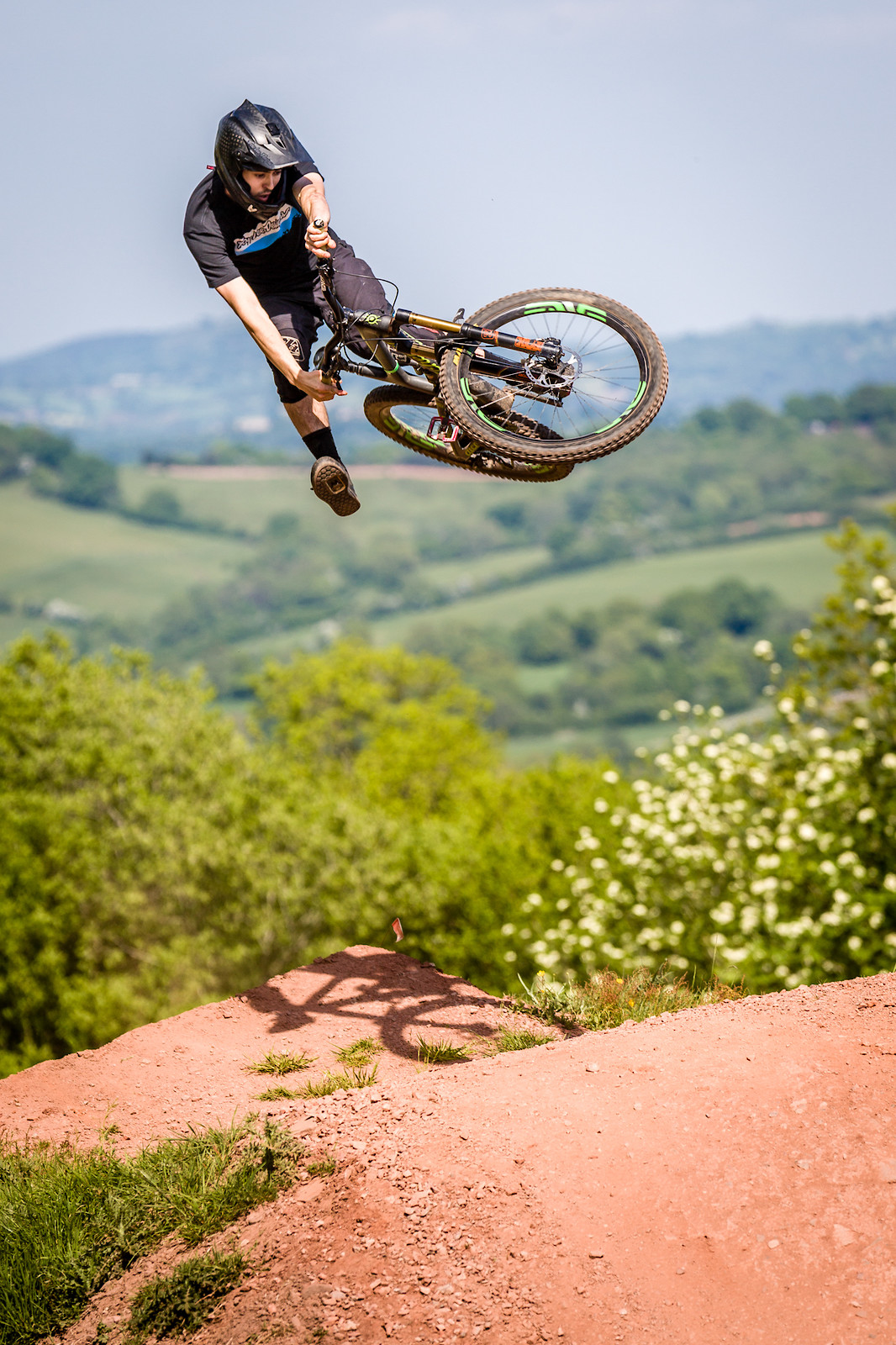 1805 LS BMCC TD-6712 - mzed - Mountain Biking Pictures - Vital MTB