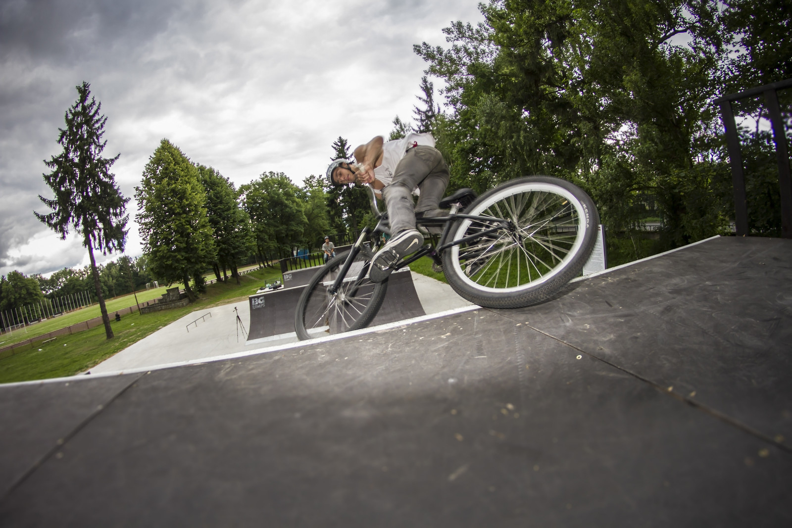 tire slide - Michał_Marciniak - Mountain Biking Pictures - Vital MTB