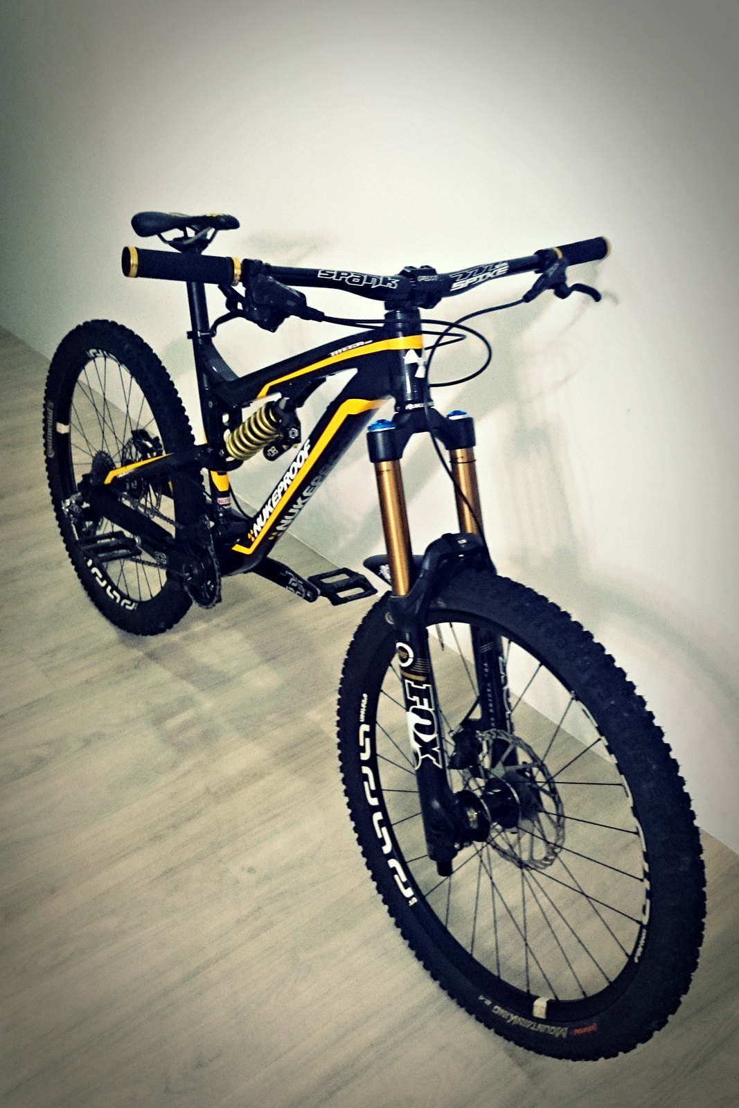 Custom Nukeproof Mega AM 2013 CCDB - emuted's Bike Check - Vital MTB